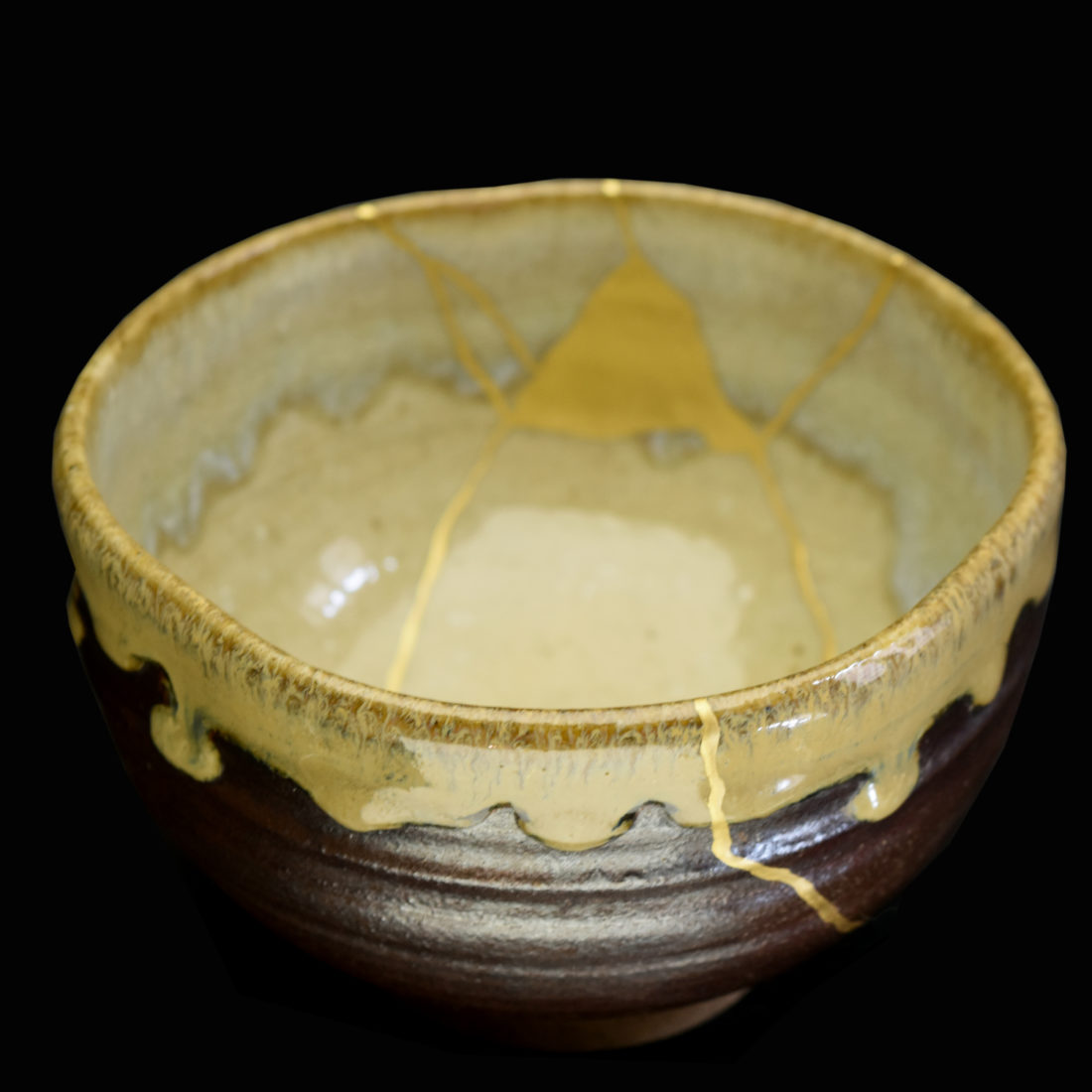 Flowing glazed wan-nari chawan - Traditional Kintsugi Shop: Kintsugi By ...