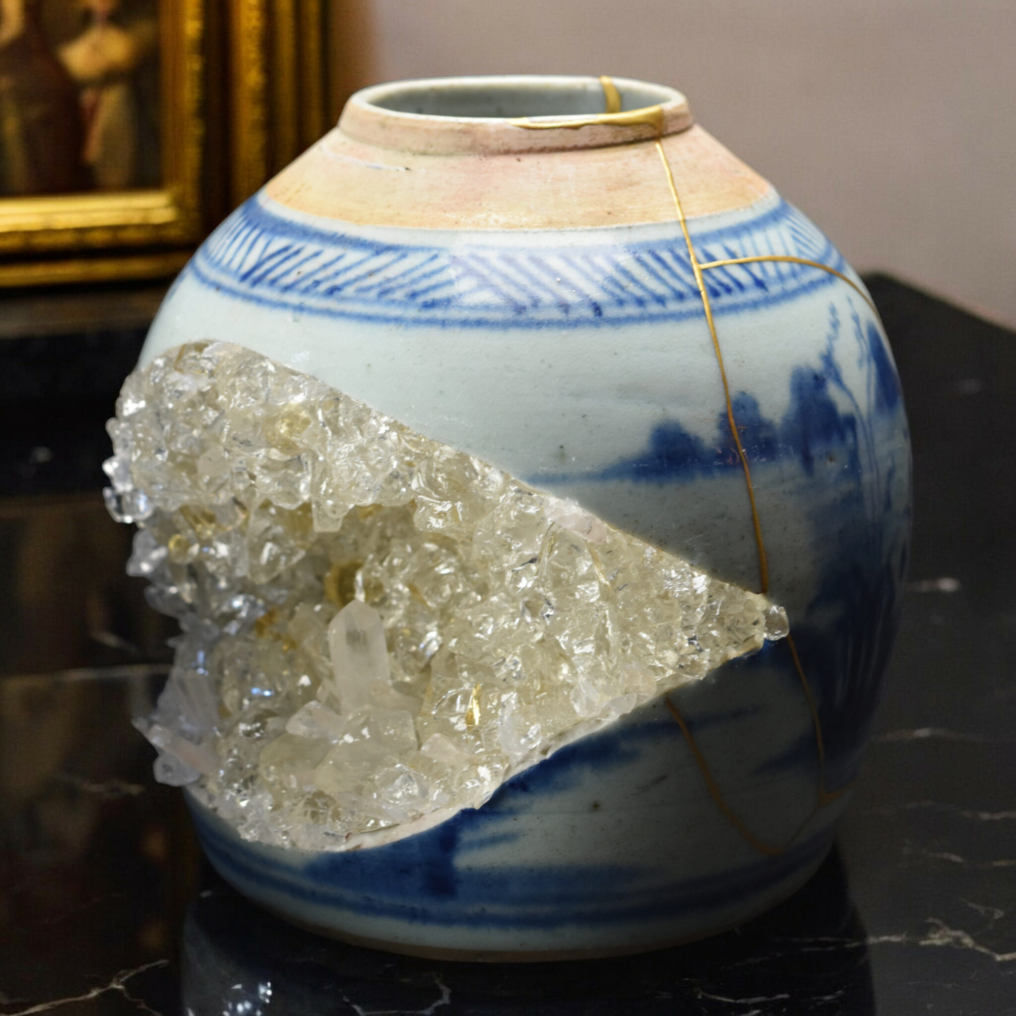 Kintsugi geode vase - Traditional Kintsugi Shop: Kintsugi By Myriam greff