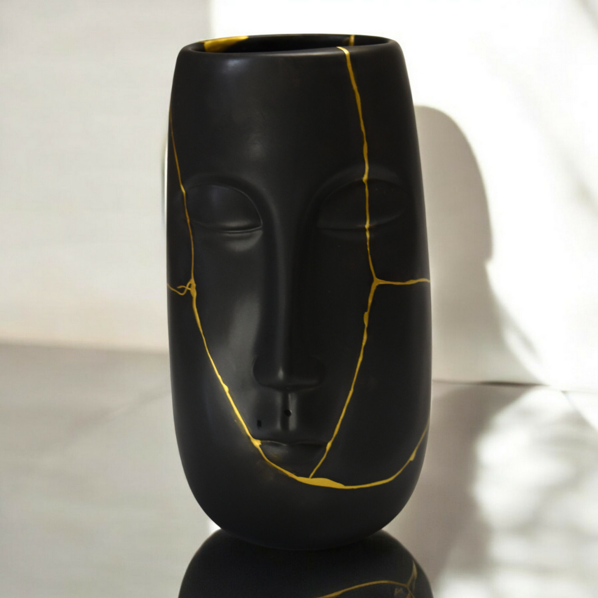 Kintsugi and Stingray: A Unique Fusion of Tradition and Innovation ...