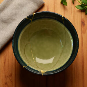 Ceramic dark blue bowl with bamboos - Pure Gold Kintsugi